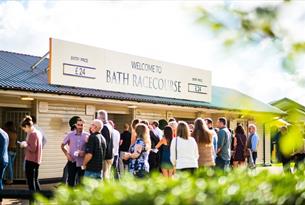 Shopping Areas in Bath - VisitBath.co.uk