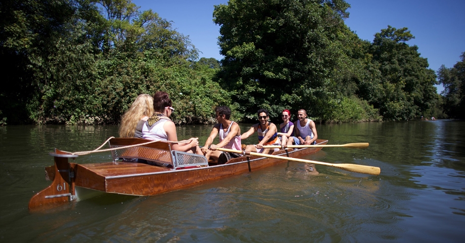 Boating in Bath - VisitBath.co.uk