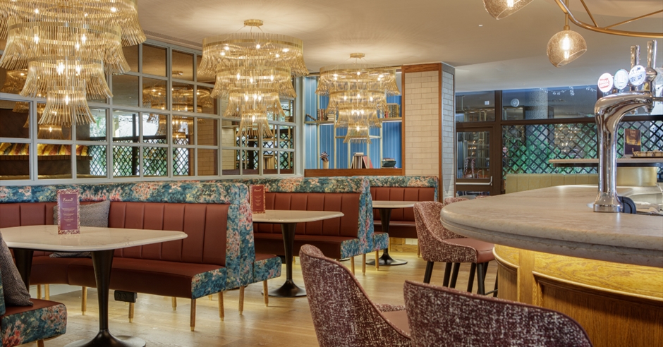 Emma's Bar & Restaurant - Visit Bath