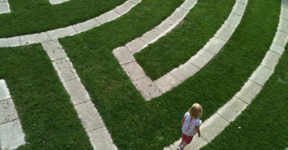 Beazer Maze - Visit Bath