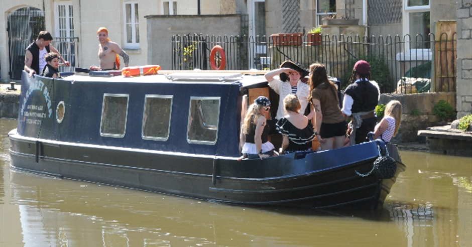 Bath Narrowboats Day Boat Hire - Visit Bath
